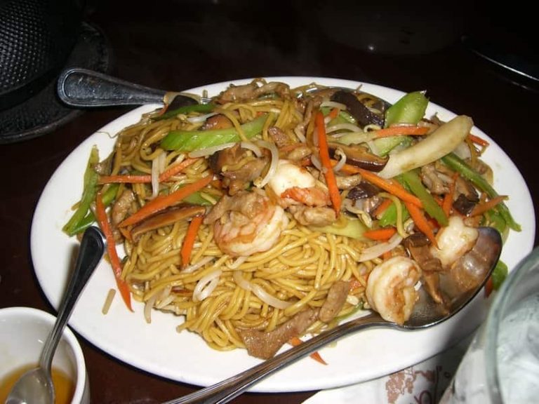 Street Food in Guwahati, 10 Best Food Items in Guwahati - Treebo