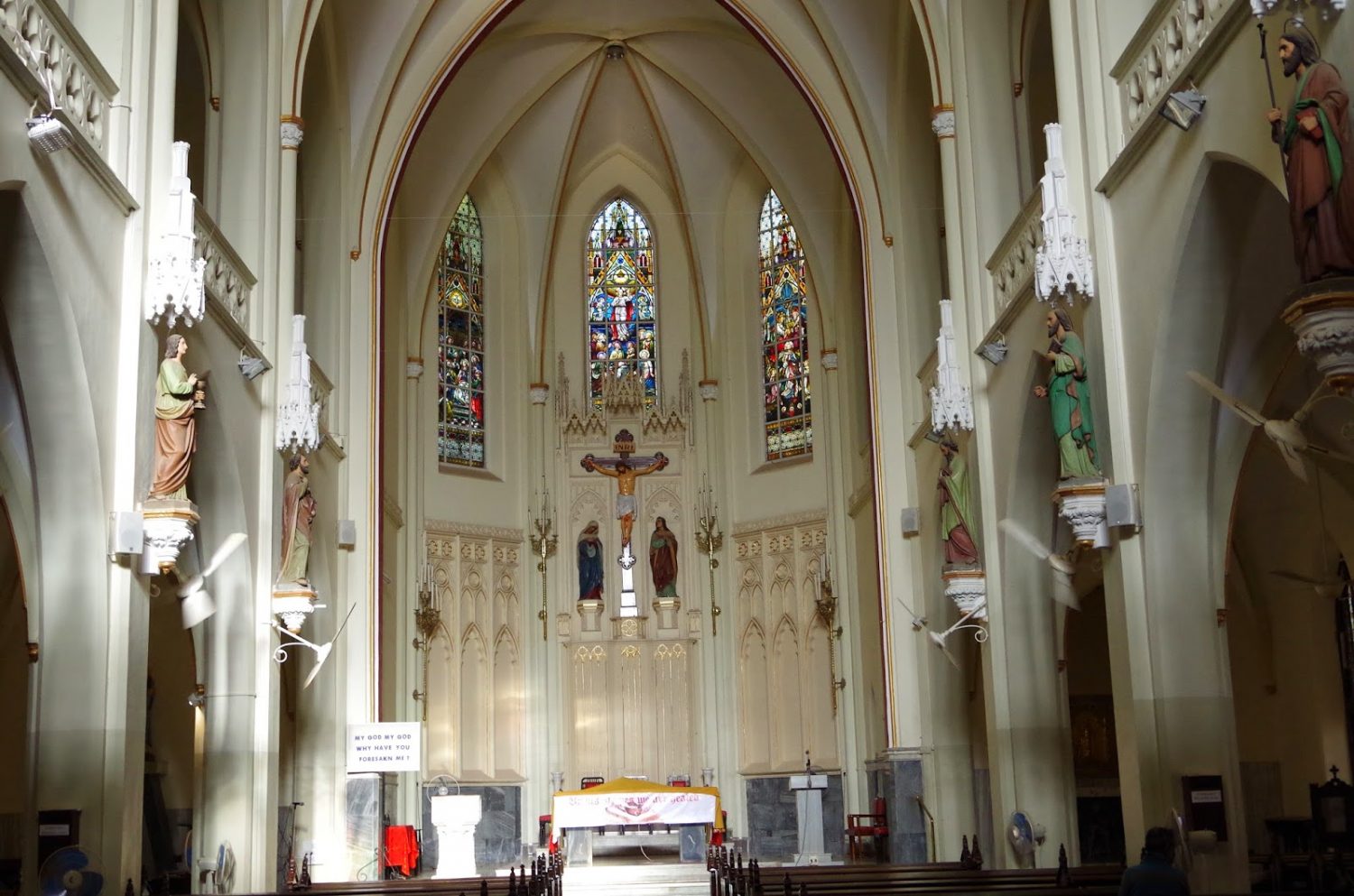 Churches in Mumbai - Visit the Best 12 Churches in Mumbai this Weekend