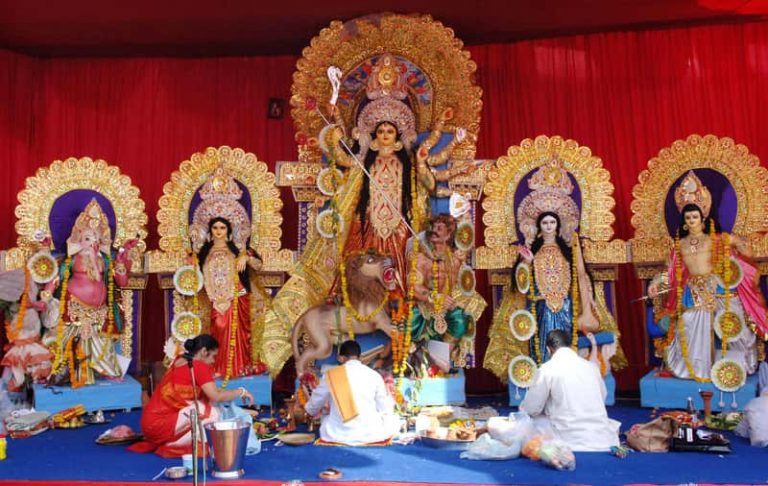 Religious Festival in India: Hindu, Sikh, Christian, Muslim festivals