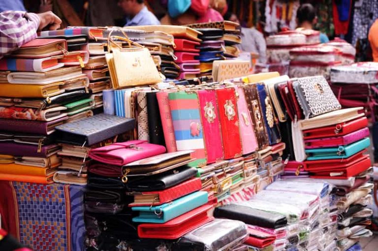 Top 10 Sunday Markets in Delhi | Treebo Blogs