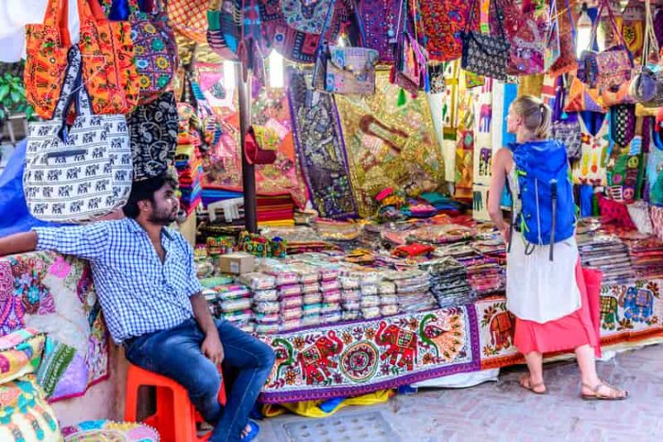 Top 10 Sunday Markets in Delhi | Treebo Blogs