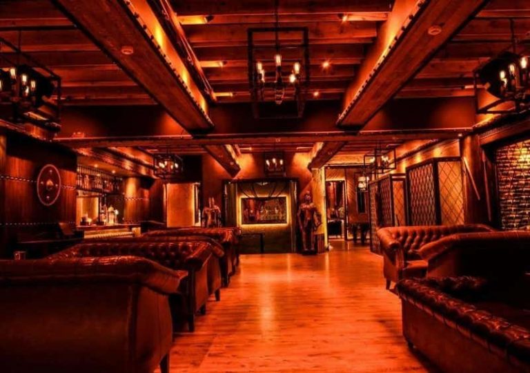25 Best Lounges in Delhi | Top Lounges in Delhi for Hangout | Treebo Blogs