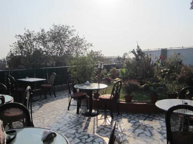 18 Rooftop Cafes in Delhi, Popular Rooftop Cafes in Delhi for Couples ...