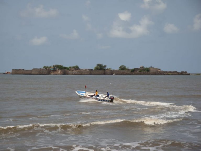 Top 14 Beaches near Navi Mumbai | sea beaches near Navi Mumbai | Treebo ...