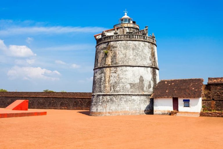 11 Forts in Goa | Famous Forts in North & South Goa - Treebo Blogs