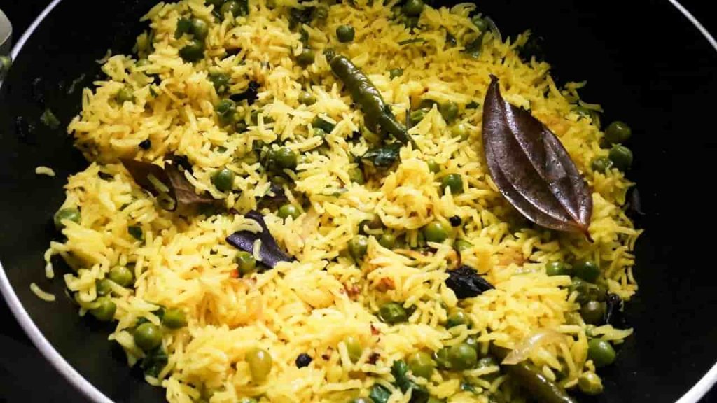 Street Food in Gulmarg, 15 Famous Food Items in Gulmarg - Treebo
