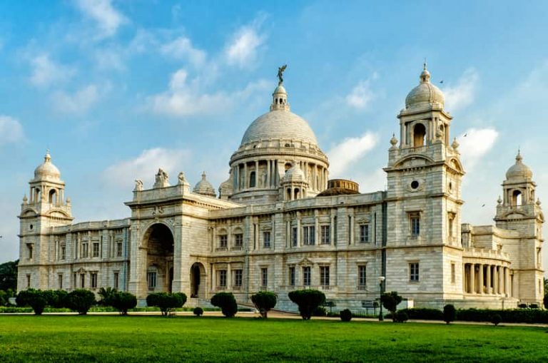 18 Sparkling Monuments in Kolkata | Historical Monuments in Kolkata ...