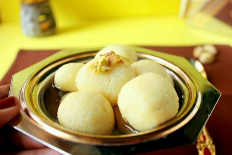 Top 10 Famous Foods of Bikaner you can try - Treebo