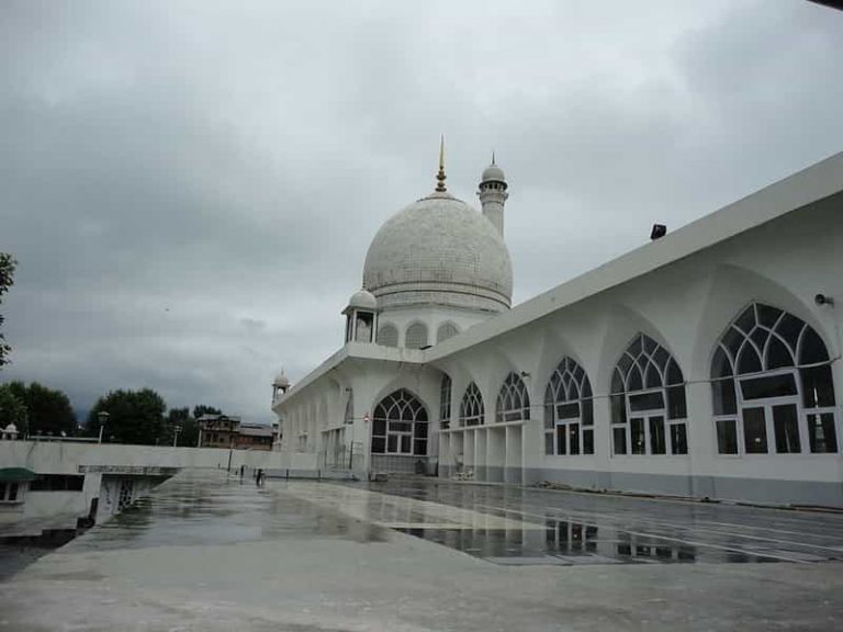 11 Famous Mosques in India, List of Famous Mosques in India - Treebo