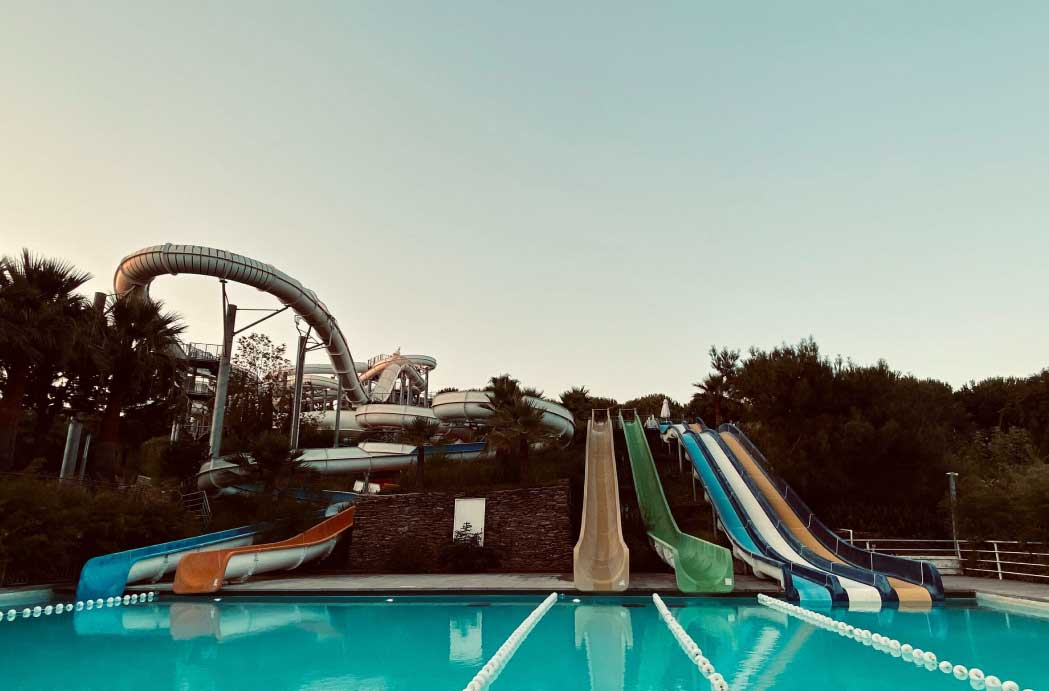 07 Iconic Waterparks In Agra You Should Not Miss This Monsoon Season