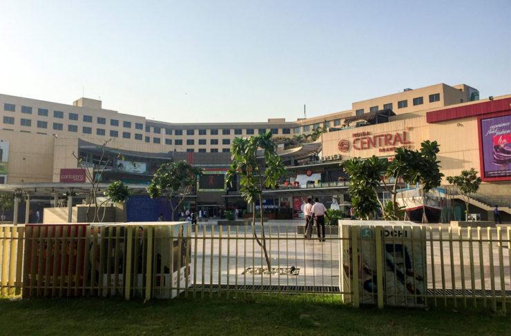 Spend A Fun Day Shopping At These 10 Amazing Malls In Noida