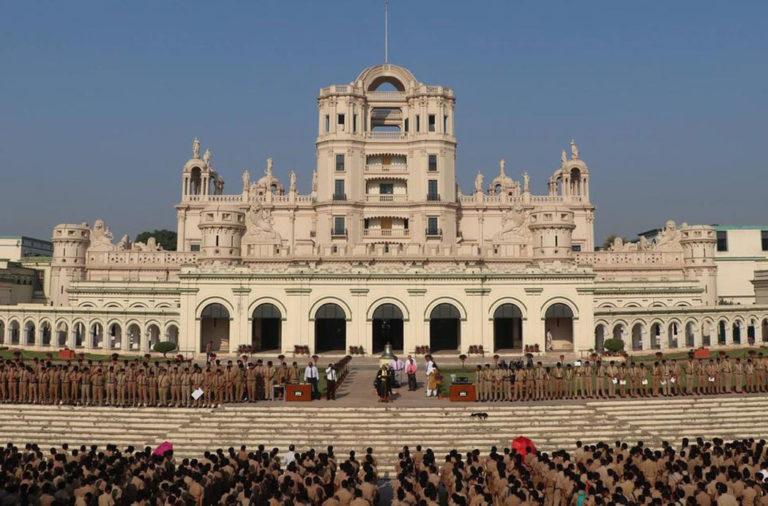 These 12 Historical Places In Lucknow Will Make The Mughal Era Come Alive