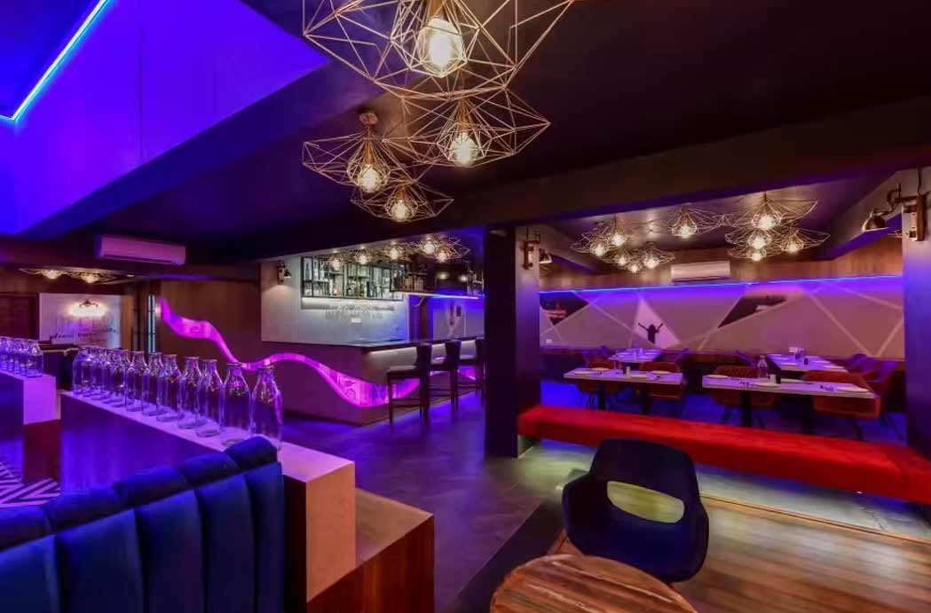 07 Best Pubs In Bhopal : Explore The City's Live Night Scene