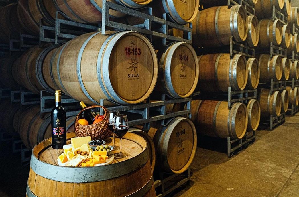 Visit the 5 Famous Vineyards in India for a Tipsy Tour this Season