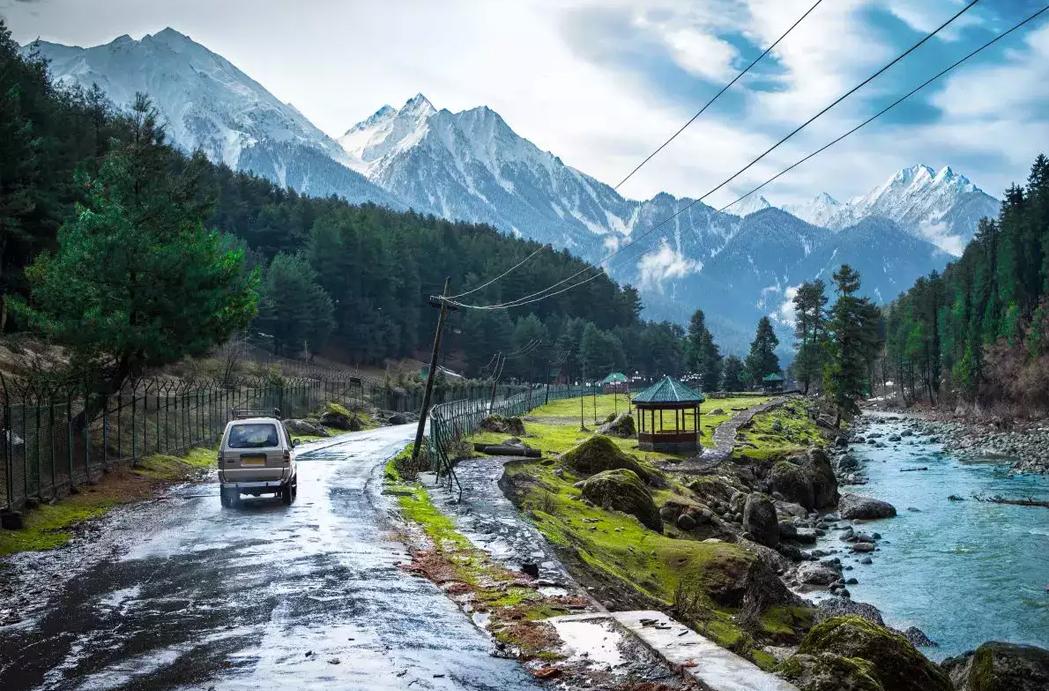 Kashmir Itinerary: 15 Places To Make Your Trip The Best Ever!