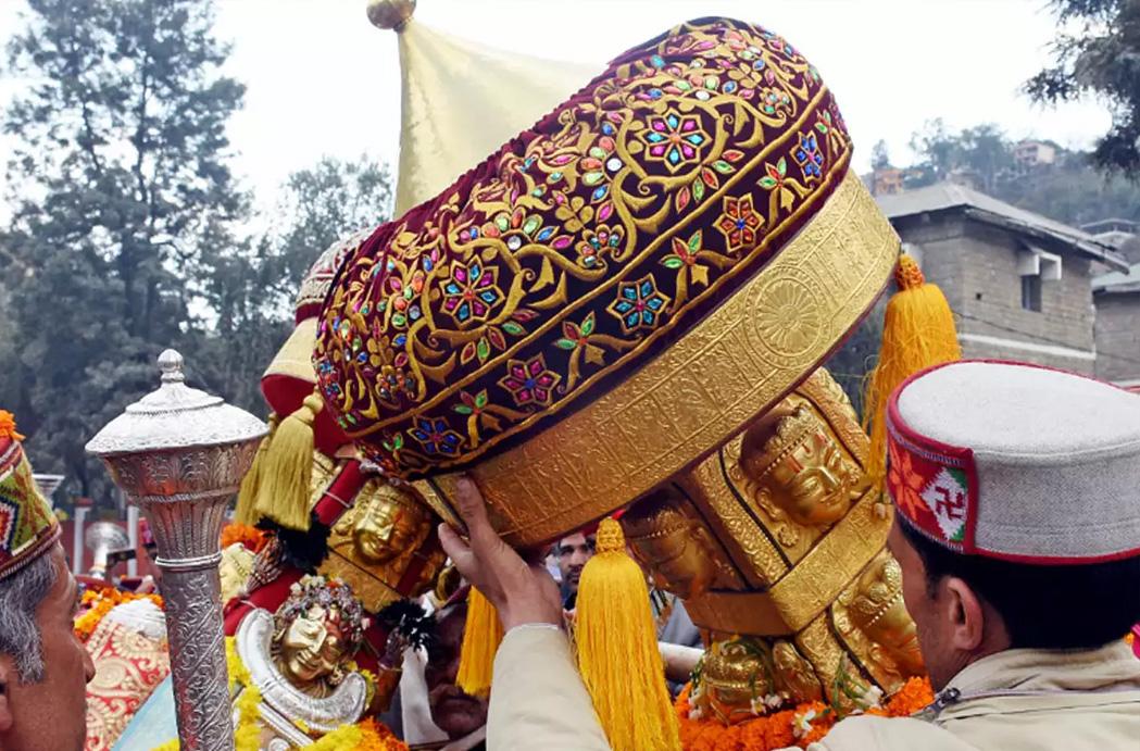 Experience The Grandeur Of The Mandi Shivratri Mela This Year