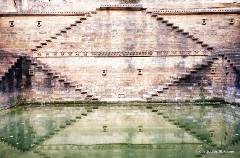 Stepwells in Gujarat: Explore the Rich Architectural History of Ancient ...
