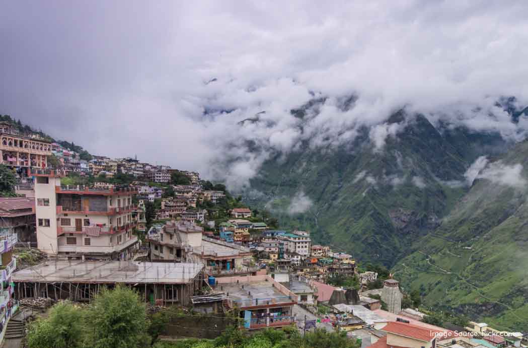 Mapping through the 11 Spellbinding Places to Visit in Auli