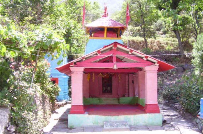 Mapping through the 11 Spellbinding Places to Visit in Auli