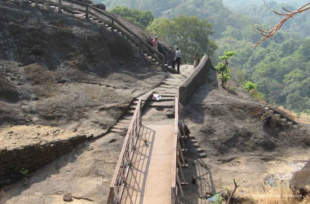 Kanheri Caves: Gateway to the Unexplored World of Buddhist Sculptures