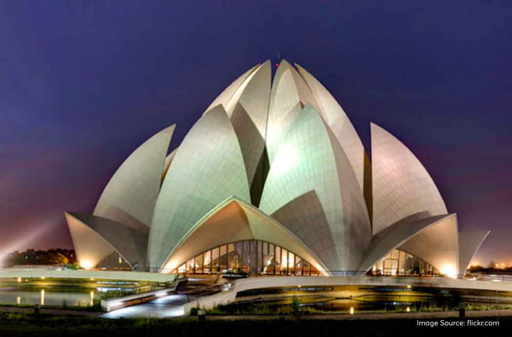 Lotus Temple, Delhi: History, Architecture, Location and Facts