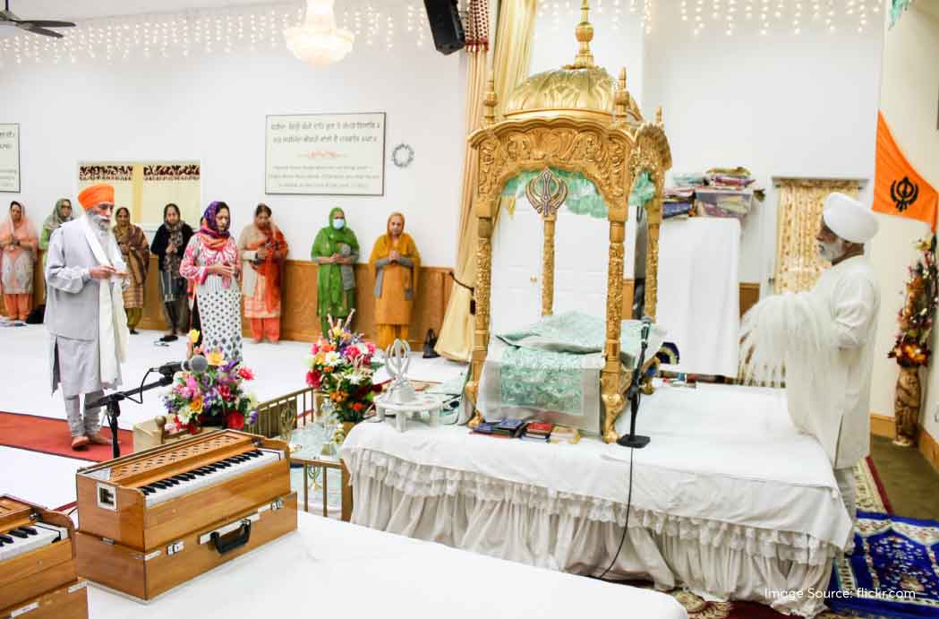 Prakash Purab: Reminiscing The Remarkable Legacy of the 10 Sikh Gurus