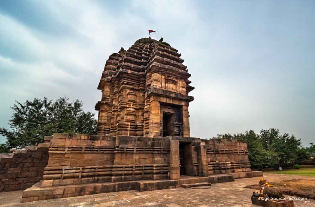 Temples in Odisha: Discovering the Religious Elegance and Spiritual Gems