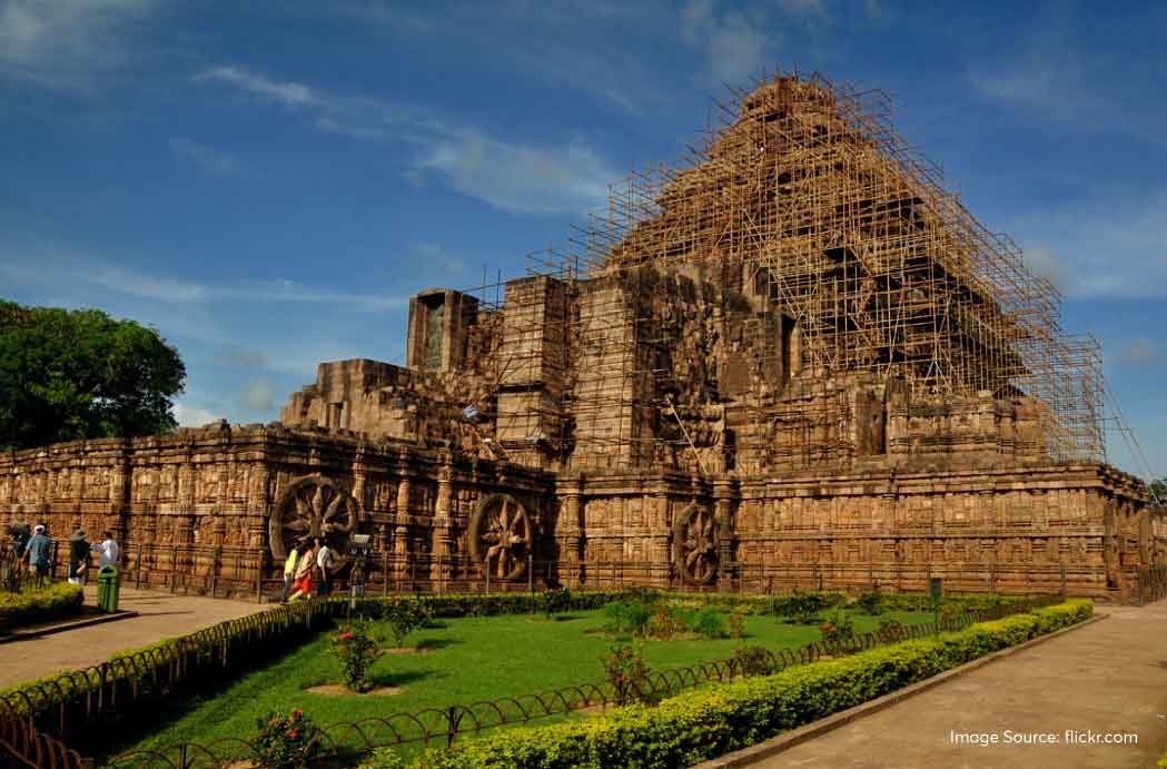 Temples in Odisha: Discovering the Religious Elegance and Spiritual Gems