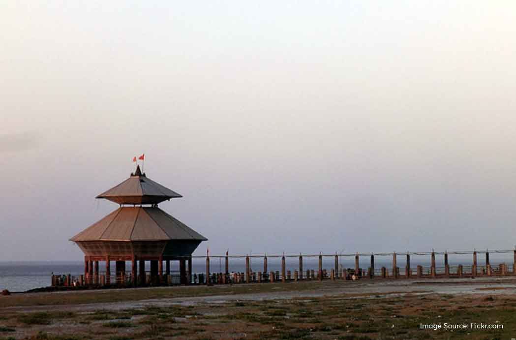 Stambheshwar Mahadev Temple: A Holy Shrine That Plays Hide and Seek