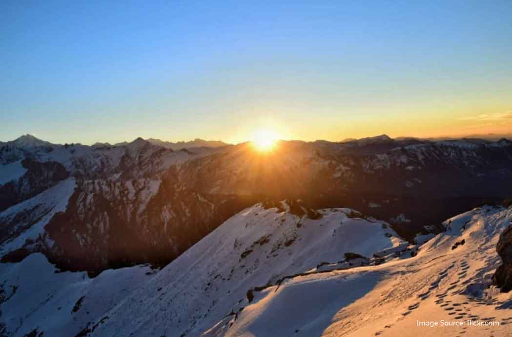 Kedarkantha Trek: 360° Panoramic View of the Mystical Himalayas