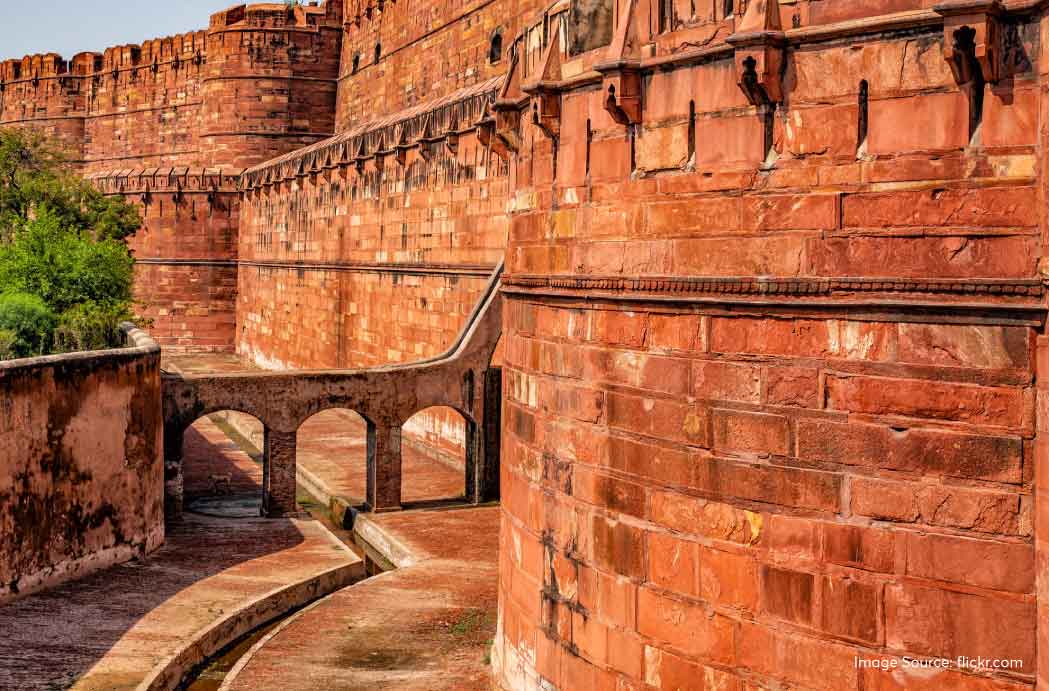 Forts in Agra: Witnessing the Long-Lost Glory of the Mughals