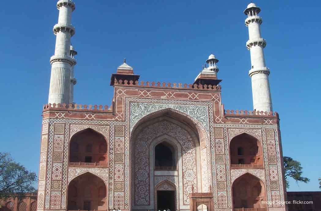 Forts in Agra: Witnessing the Long-Lost Glory of the Mughals