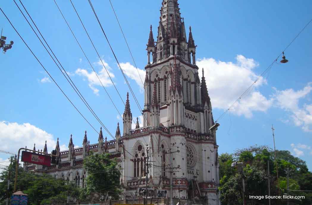 Best Places to Visit in Trichy: Temples, Monuments and Nature’s Bounty